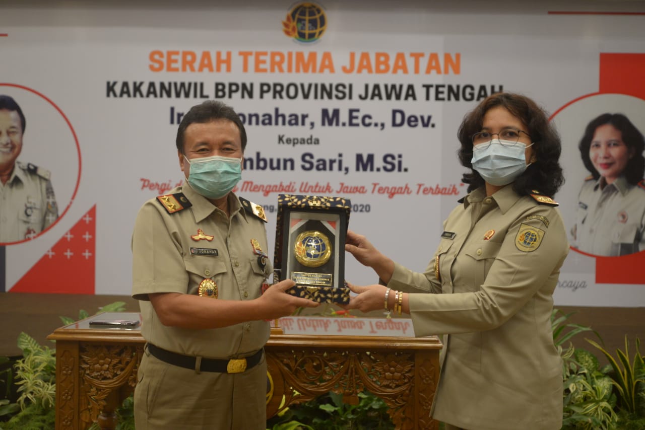 Gantikan Jonahar, Embun Sari Duduki Kursi Kepala Kantor Wilayah Jateng