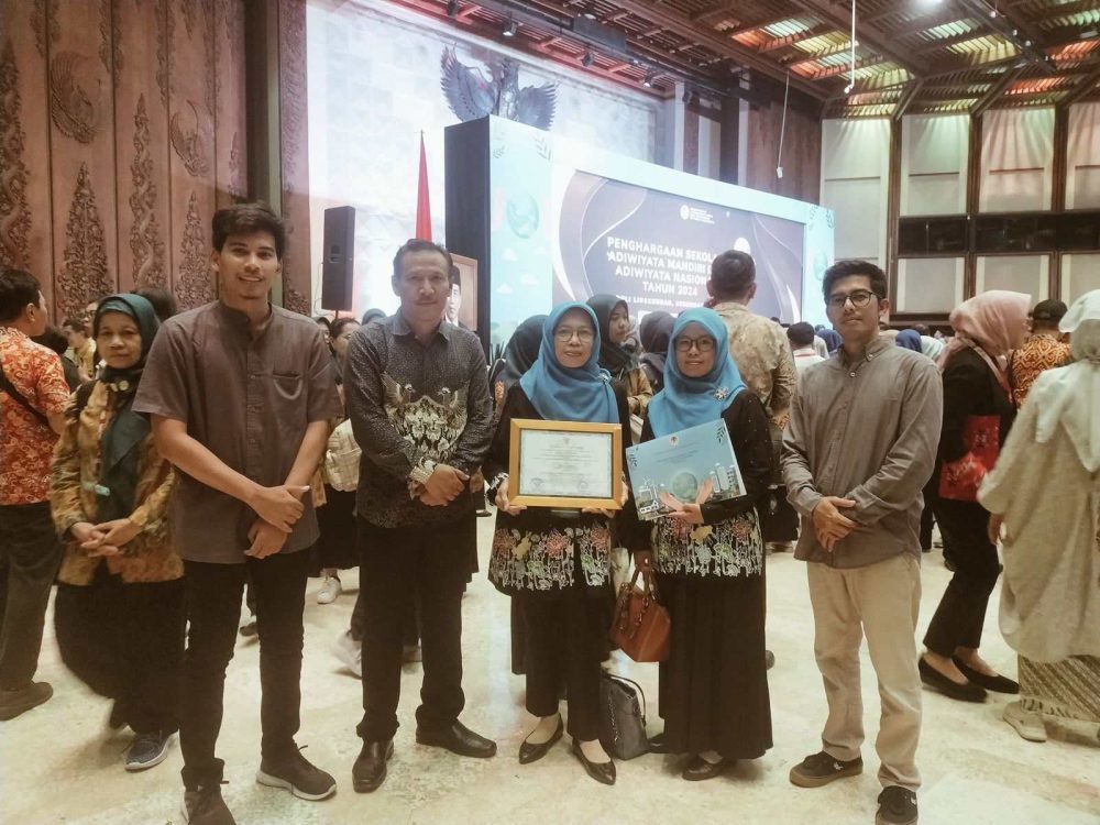 Raih Penghargaan Adiwiyata Nasional, SDN 4 Jambu Jadi Inspirasi SD dan ...